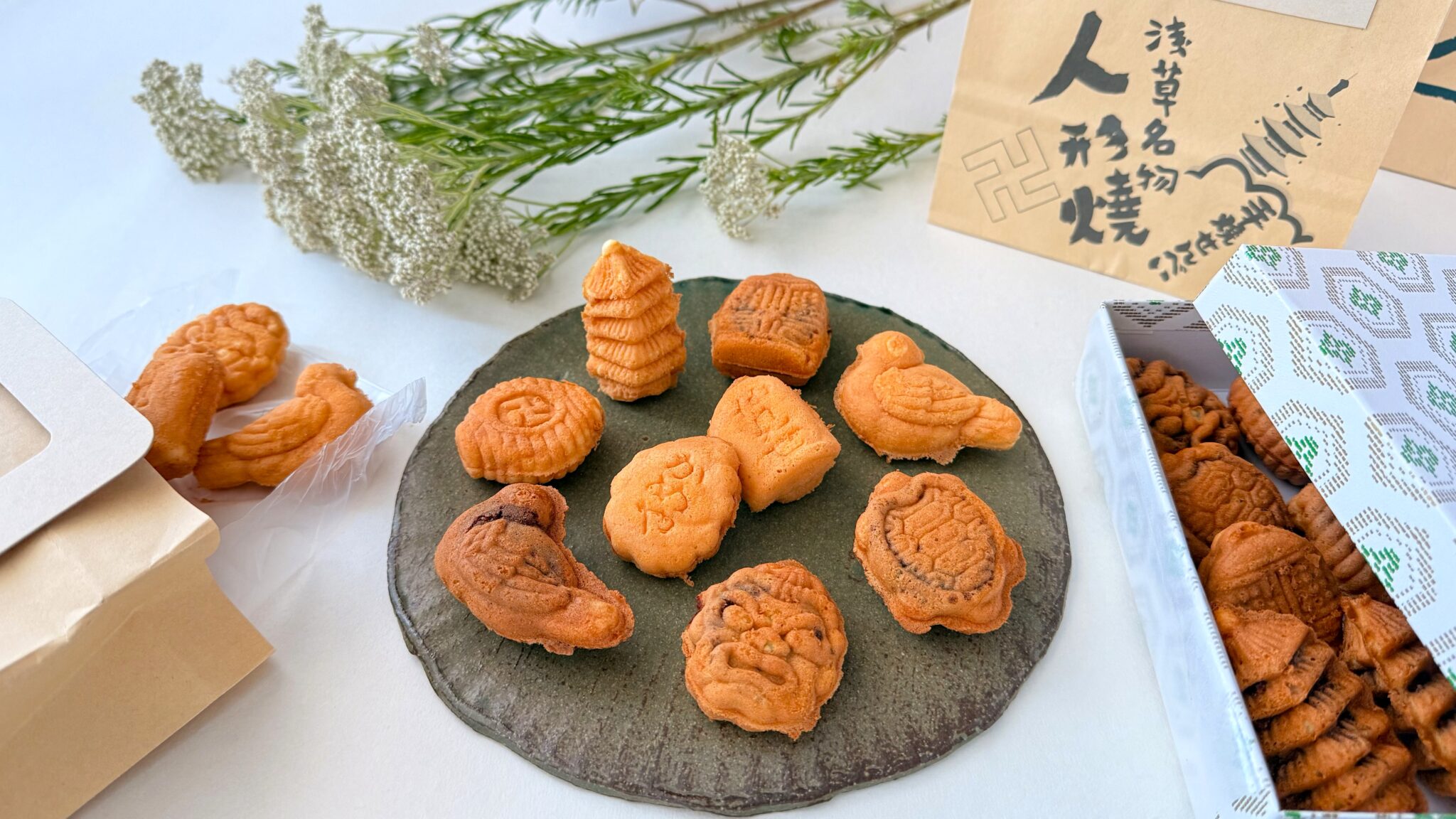 浅草・仲見世通りの人気店「亀屋」の人形焼実食レビュー！値段や通販情報も解説 | COCO ii TOCO ~ココイイトコ~