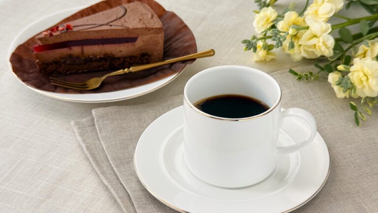 UCCのプロが教えるコーヒー豆の保存方法や挽き方を実践！挽く粗さ違いの飲み比べやペアリングも解説 | COCO ii TOCO ~ココイイトコ~